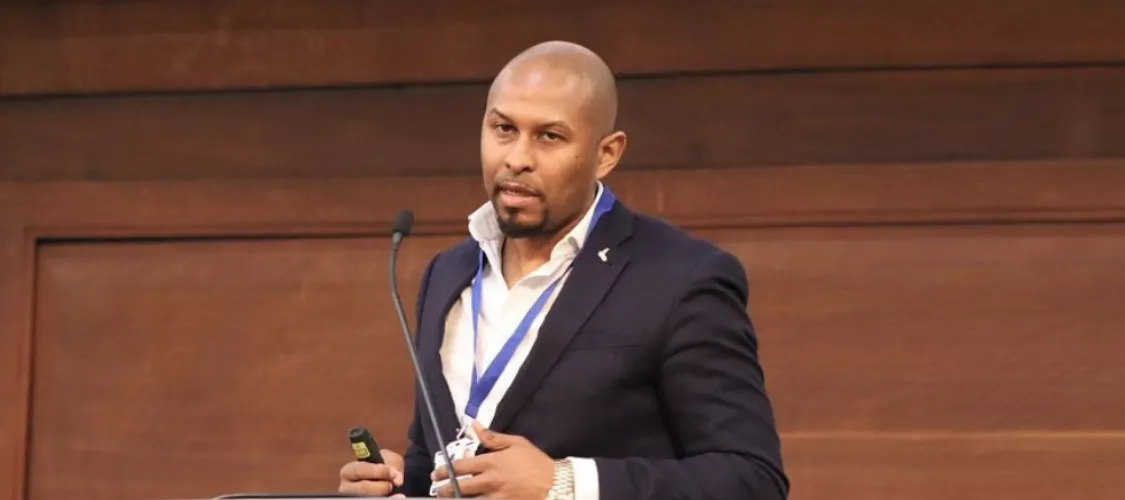 Nathaniel Peat | High Performance Speaker